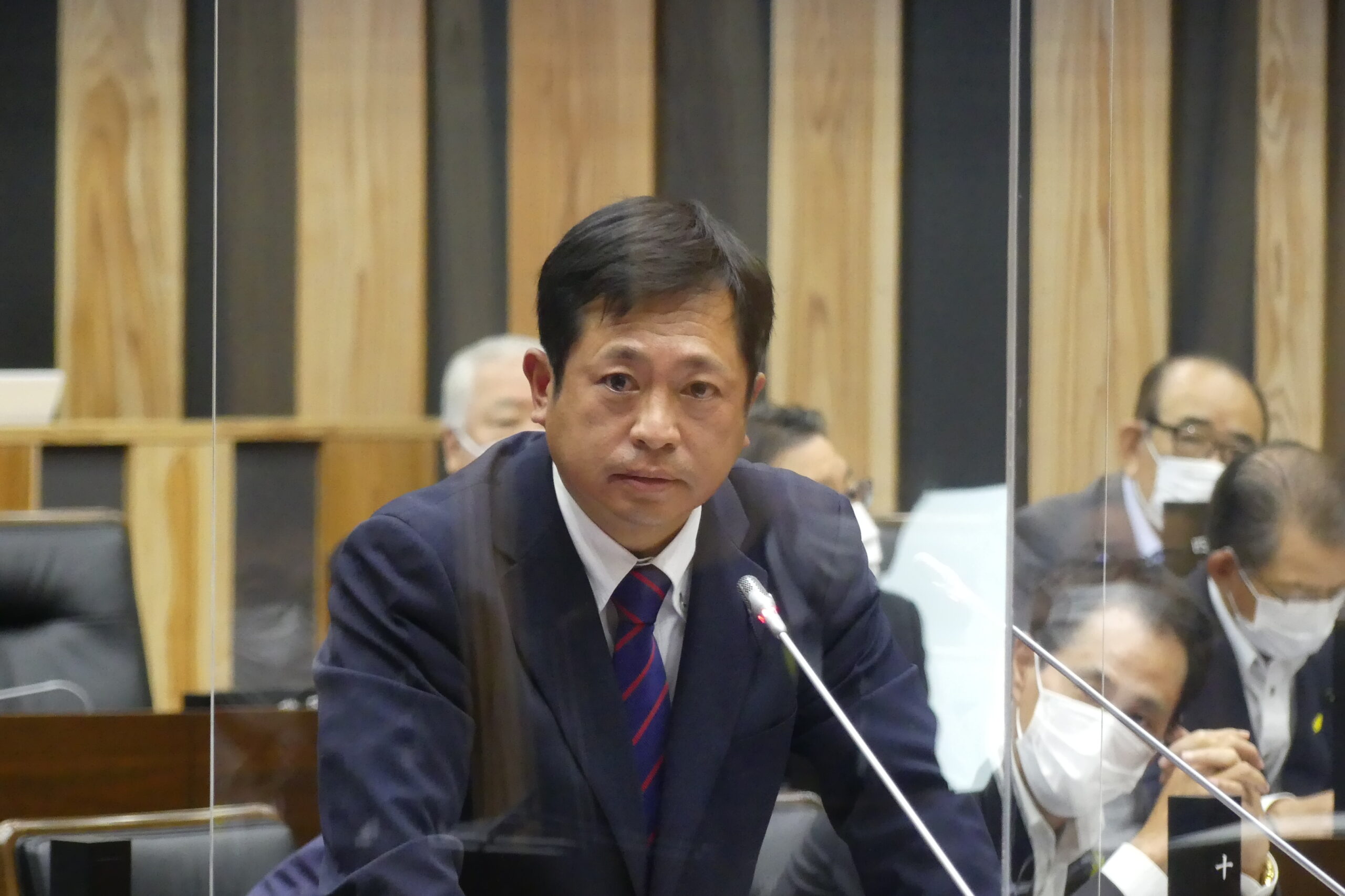 【議会動画】長崎県のひとり親家庭への支援、民生委員・児童委員の育成について、他 - 千住よしはる 公式サイト - 長崎県議会議員